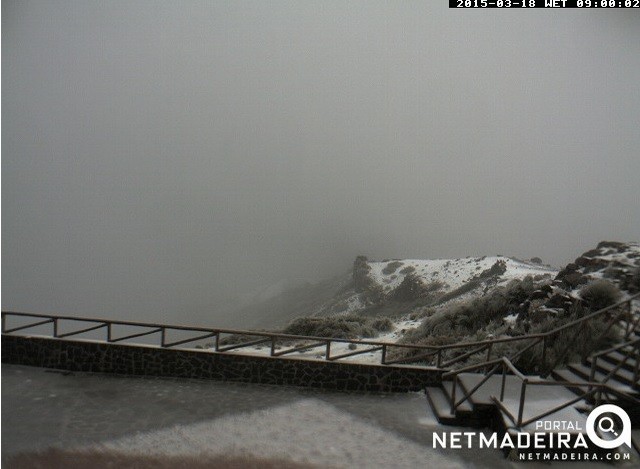 Neve caiu durante a madrugada nas serras da Madeira - Notícias - Portal ...